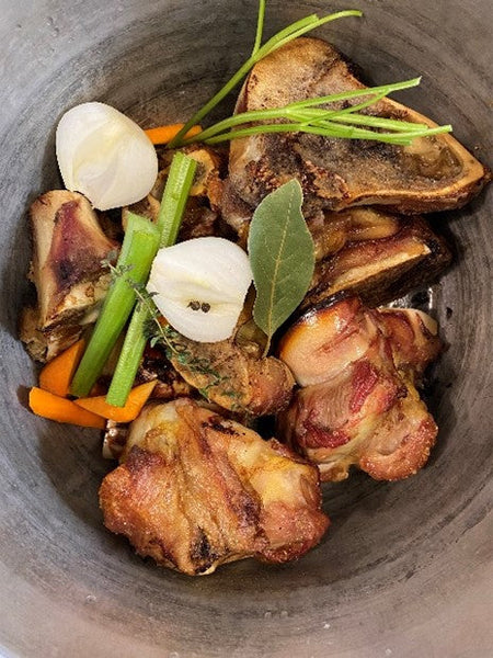 Randall Lineback Beef Bone Broth – Chapel Hill Farm Randall Linebacks